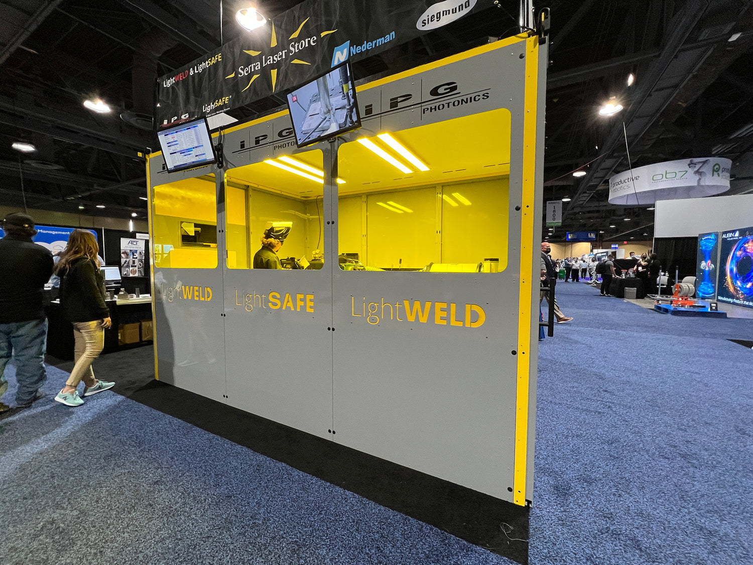 LightSAFE - Certified Fiber Laser Welding Cell – Serra Laser Store